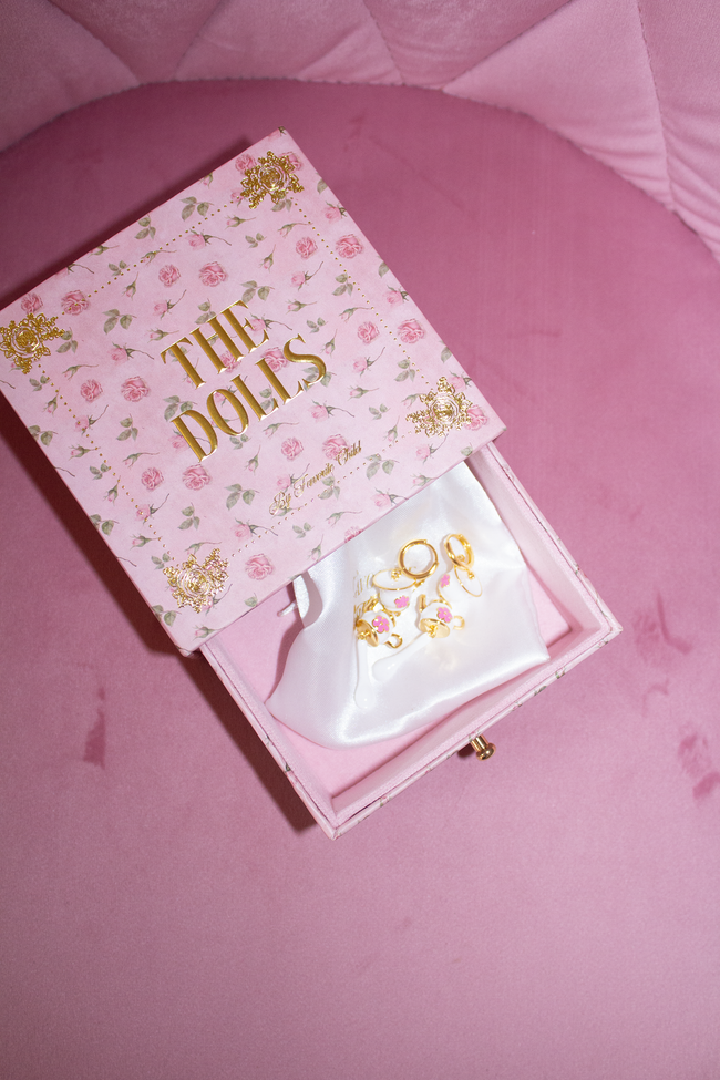 Favorite Child Collective - For the everlasting pop culture dreamer